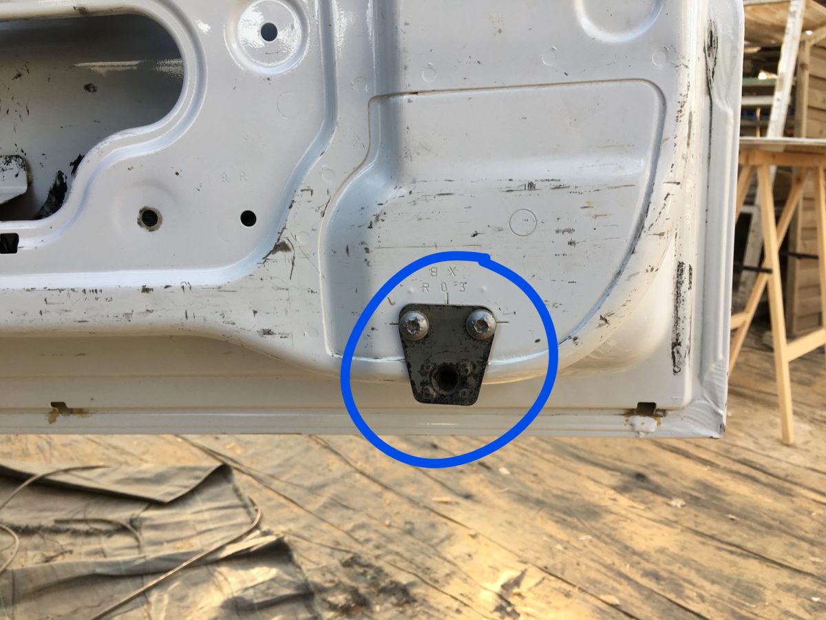 Einstellen der Hecktüren beim Sprinter 316 CDI in 7 Schritten – Overlandys